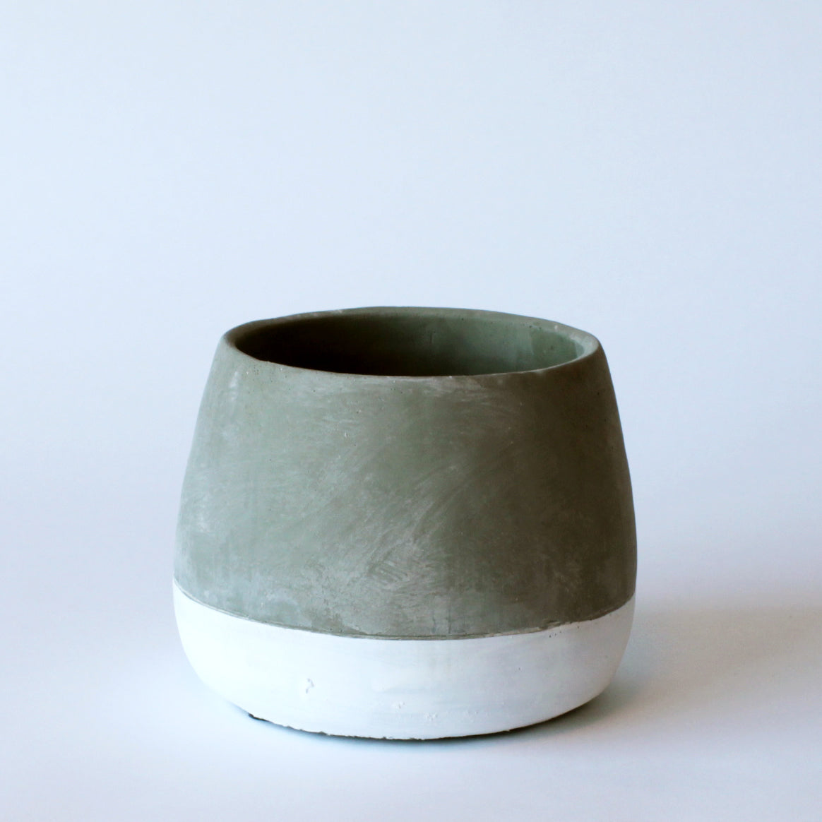 Large Concrete Flower Pots & Planters – Spruce Flowers and Events